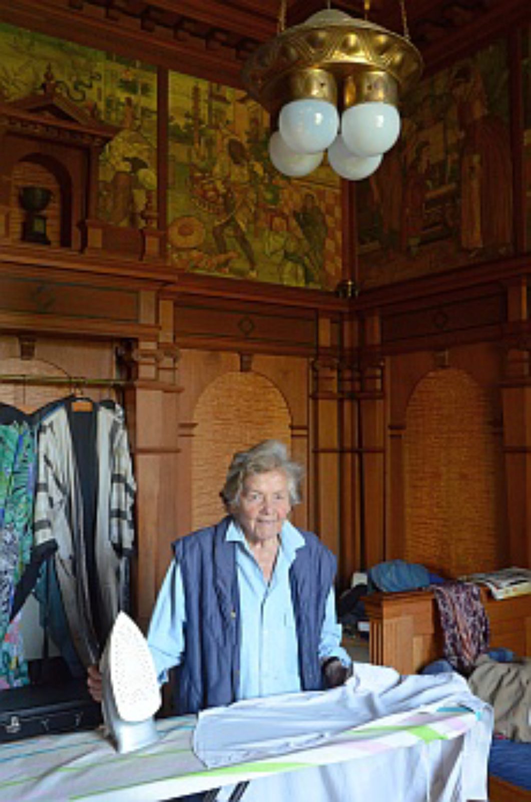 Jugendstil zum Anfassen: Trauer um Erika Messner - Siebenbuerger.de