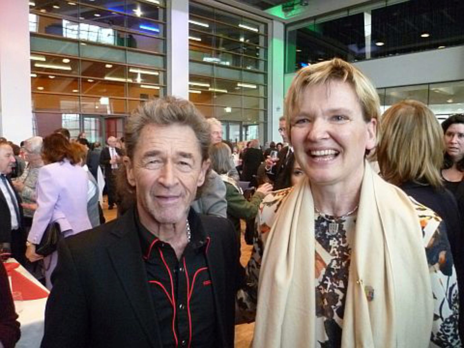 Peter Maffay erhält Buber-Rosenzweig-Medaille - Siebenbuerger.de