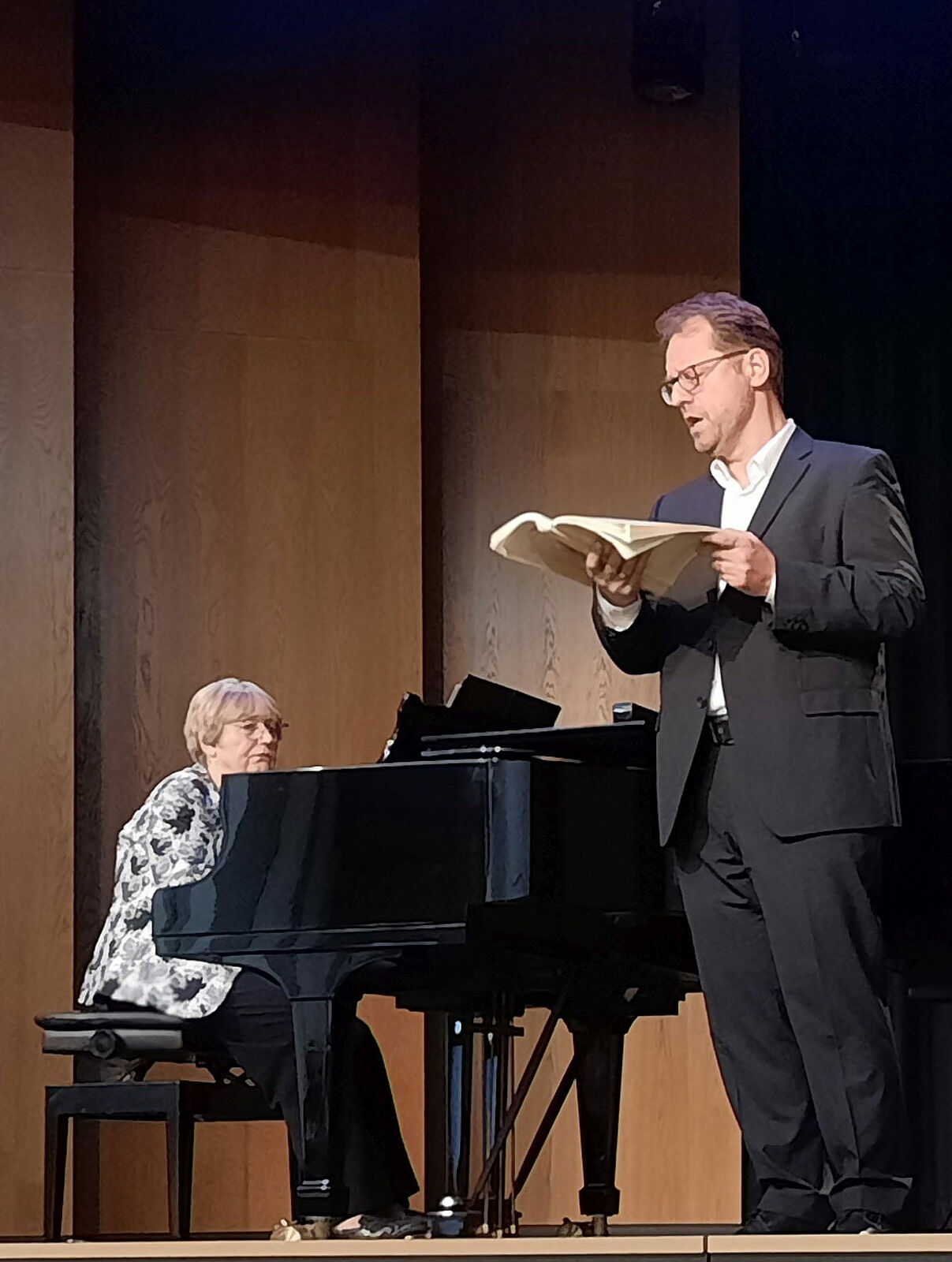 Ilse Maria Reich und Christoph Reich begeistern bei ihrem Konzert mit ...