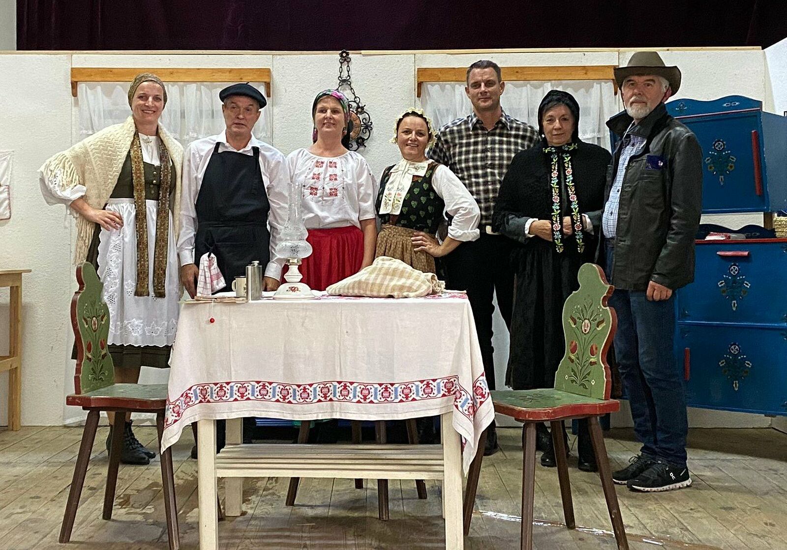 Theatergruppe Landshut begeisterte beim Sachsentreffen in Meschen ...