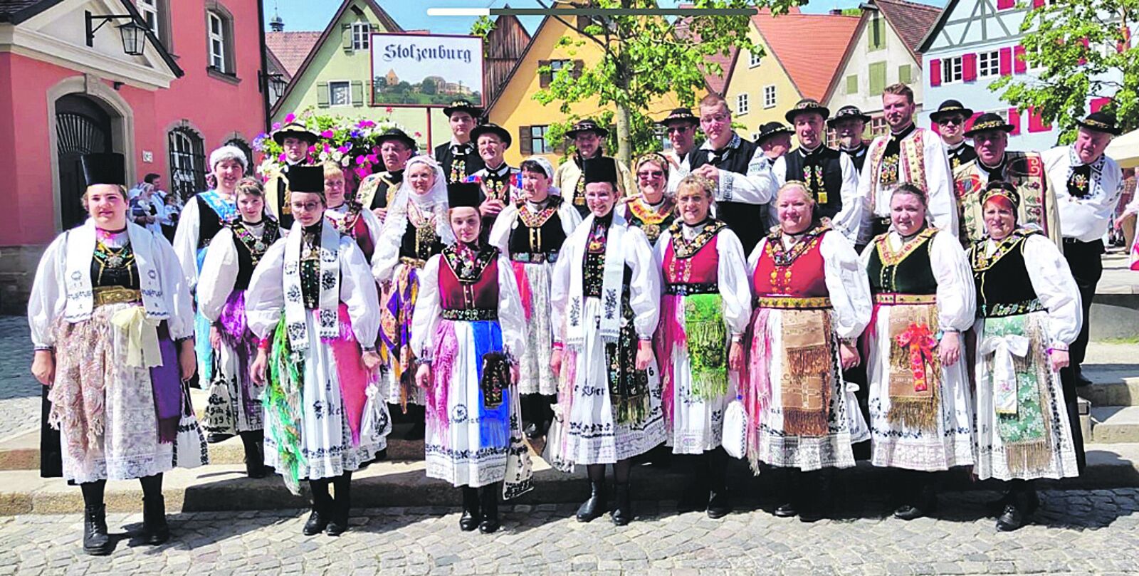 Stolzenburger Beim Trachtenumzug In Dinkelsbühl Siebenbuerger De