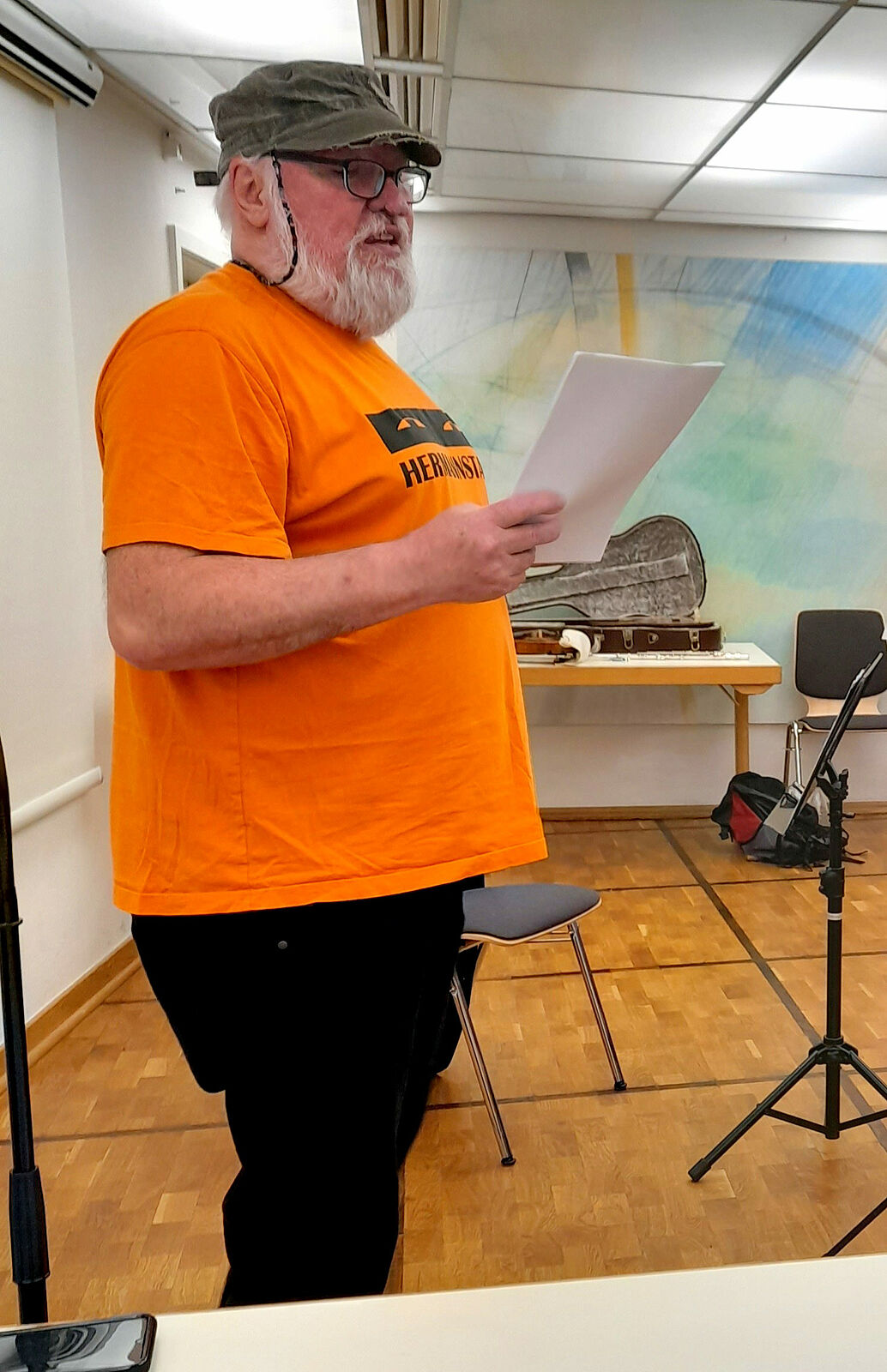 „Ein Leben zwischen zwei Welten“: Wolfi Klein in der Stuttgarter ...