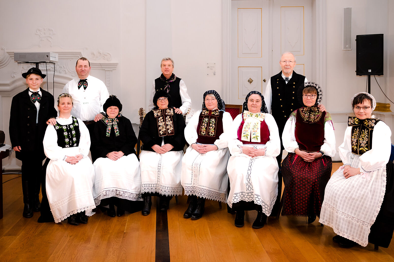 Bewegendes Kulturwochenende auf Schloss Horneck im Zeichen der Landler ...