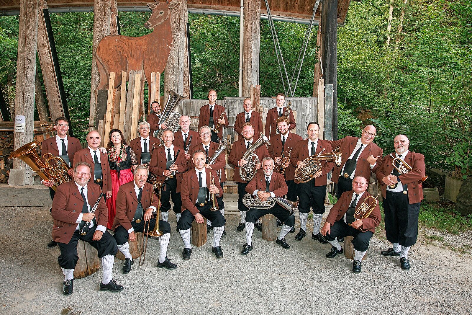 Ernst Mosch und Slavko Avsenik: Zwei Legenden, die die Welt der Musik ...