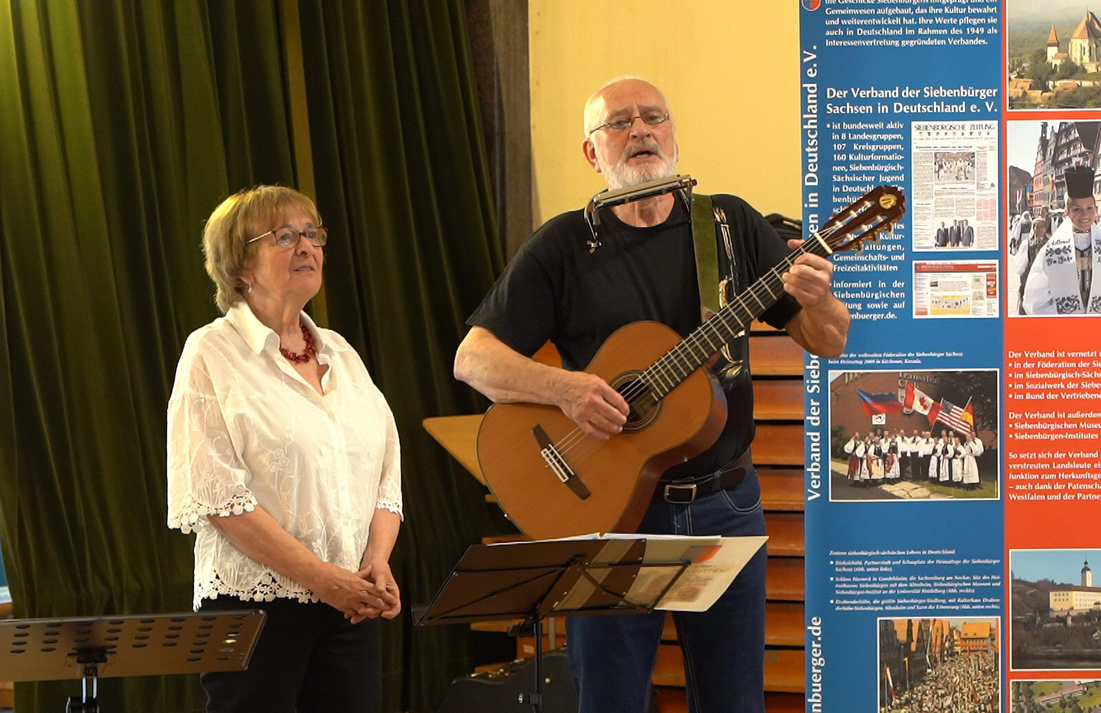 Konzert des Liedermachers Hans Seiwerth in Karlsruhe - Siebenbuerger.de