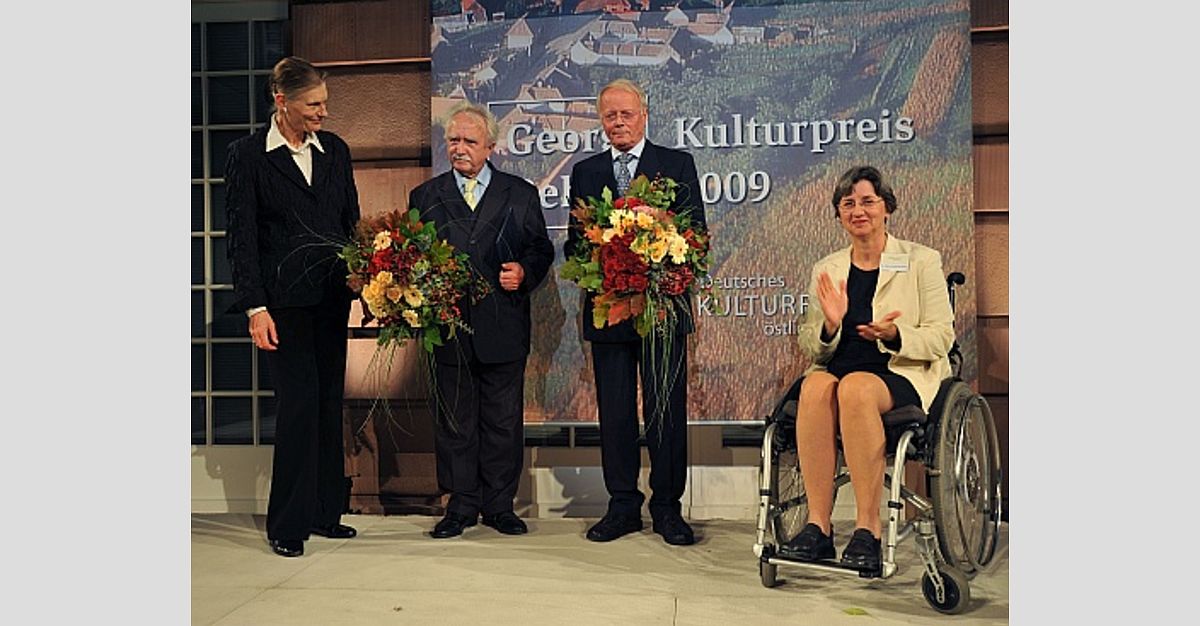 Ausgezeichnete Denkmalpflege: Christoph Machat erhält den Georg-Dehio ...