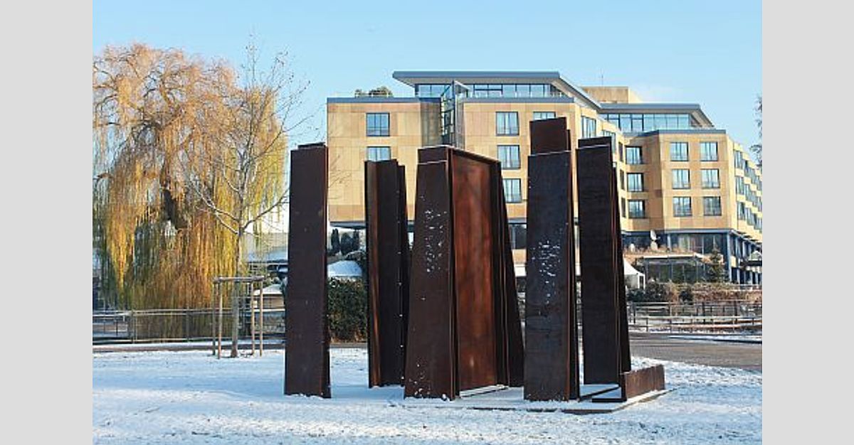 Peter-Jacobi-Ausstellung in Ettlingen: Skulptur und Fotografie ...