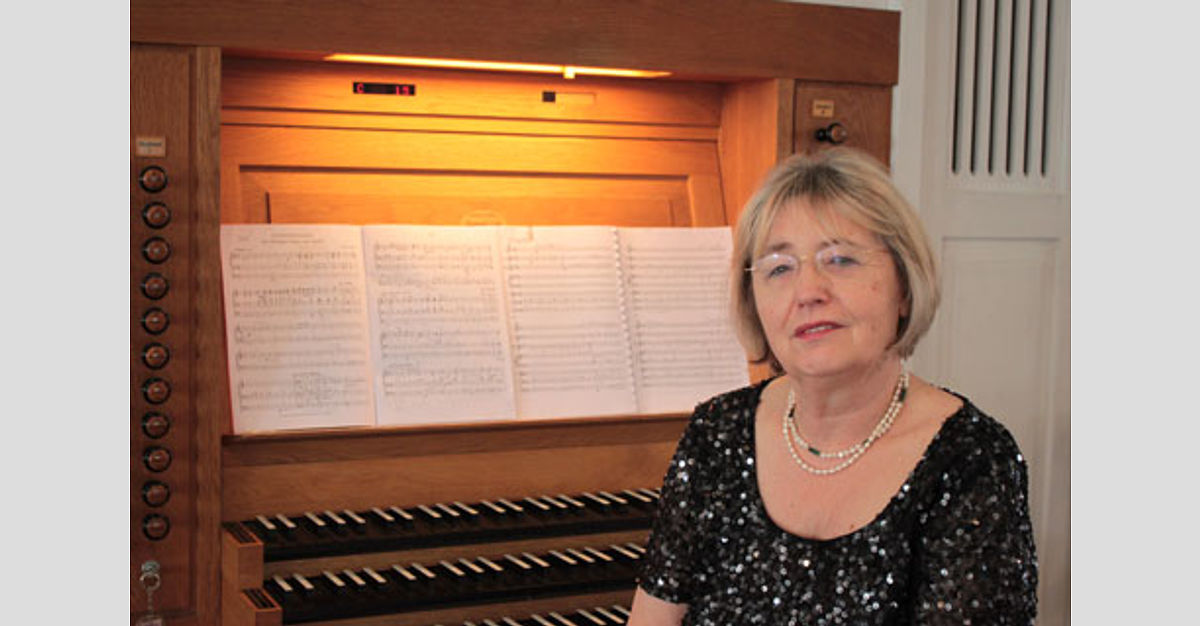 Chorleiterin und Organistin Ilse Maria Reich geehrt - Siebenbuerger.de