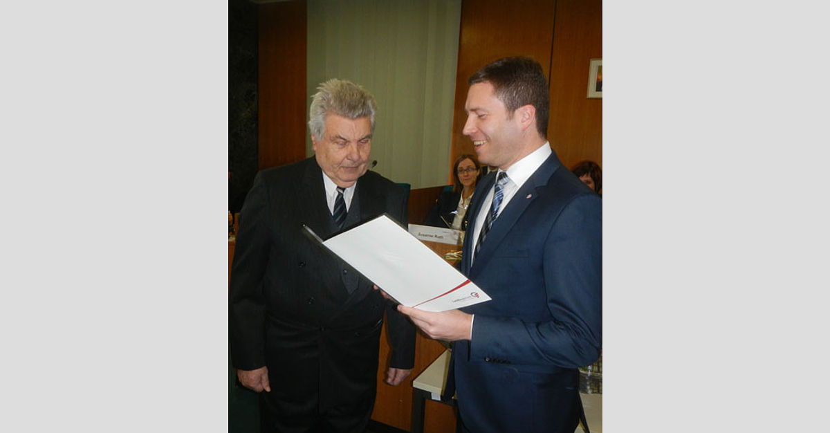 Dr. Michael Kroner in Fürth geehrt - Siebenbuerger.de