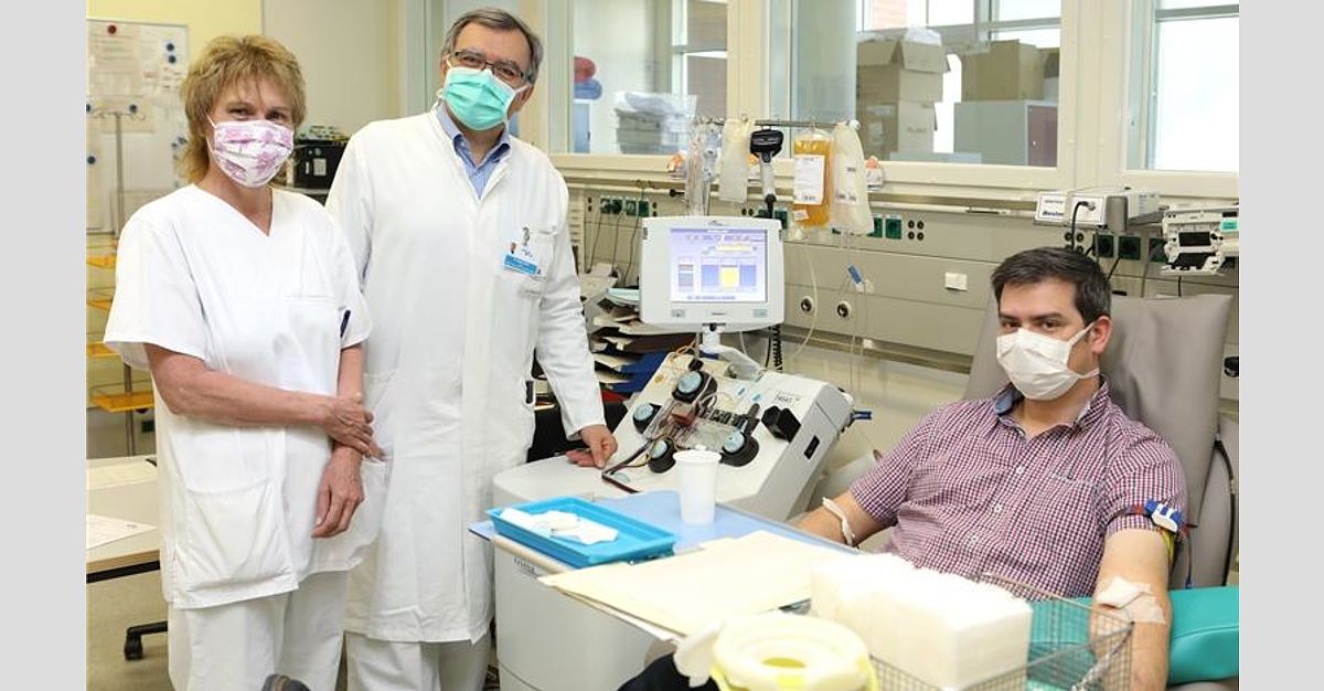 Corona-Pandemie: Dr. Robert Offners Therapieversuch in Regensburg ...