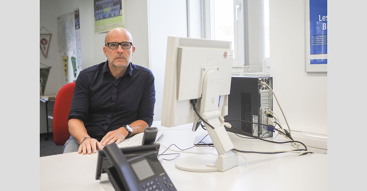 Zusammenarbeit mit der Lokalpresse: Michael Acker bietet ...