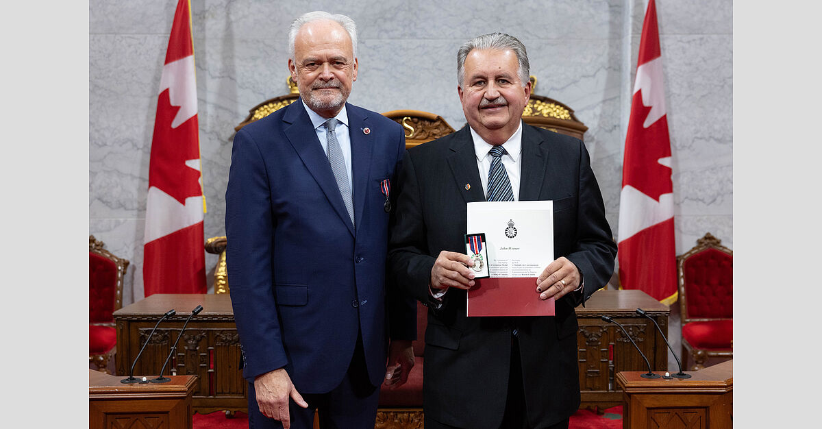 Hohe Auszeichnung für Peter M. Boehm und John Werner - Siebenbuerger.de
